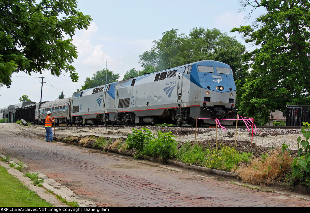 AMTK 72 Leads the California Zephyr EB!